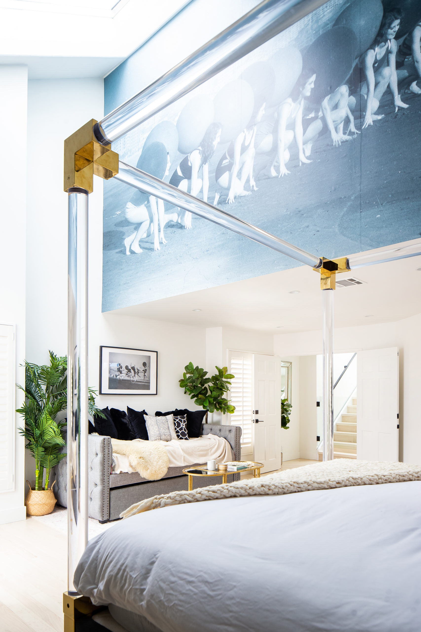 Artwork in Interior Design: The Visual Checkmate - Luxury Interior ...