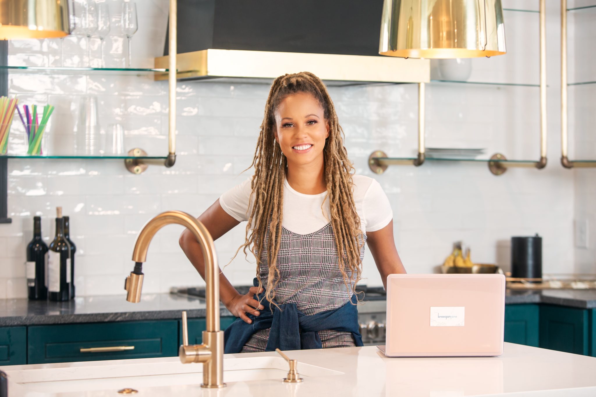 Hire an Interior Designer: Little Known Perks and Benefits - Luxury ...